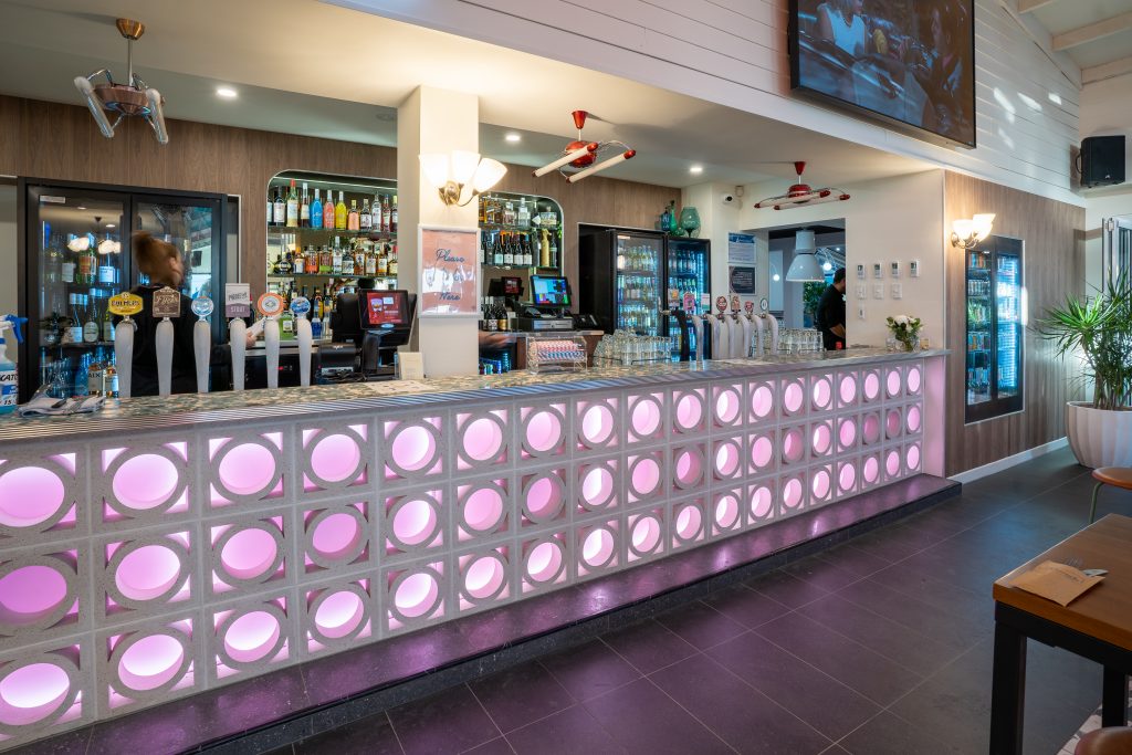 Eat & Drink - Peninsula Hotel